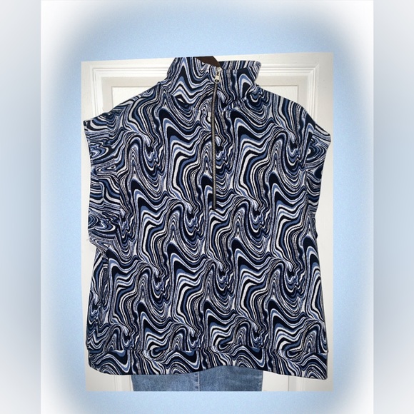 Zara | Tops | Cursive Lines | Poshmark